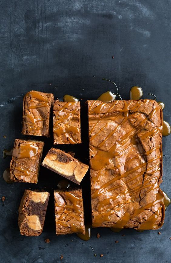 Rocky Road Brownie Traybake - Perfection Foods